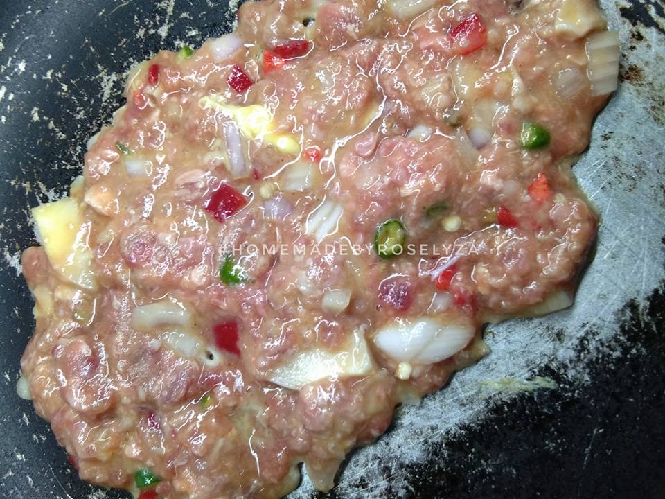 Cara Mudah Buat Roti John Inti Daging Homemade Yang Sedap