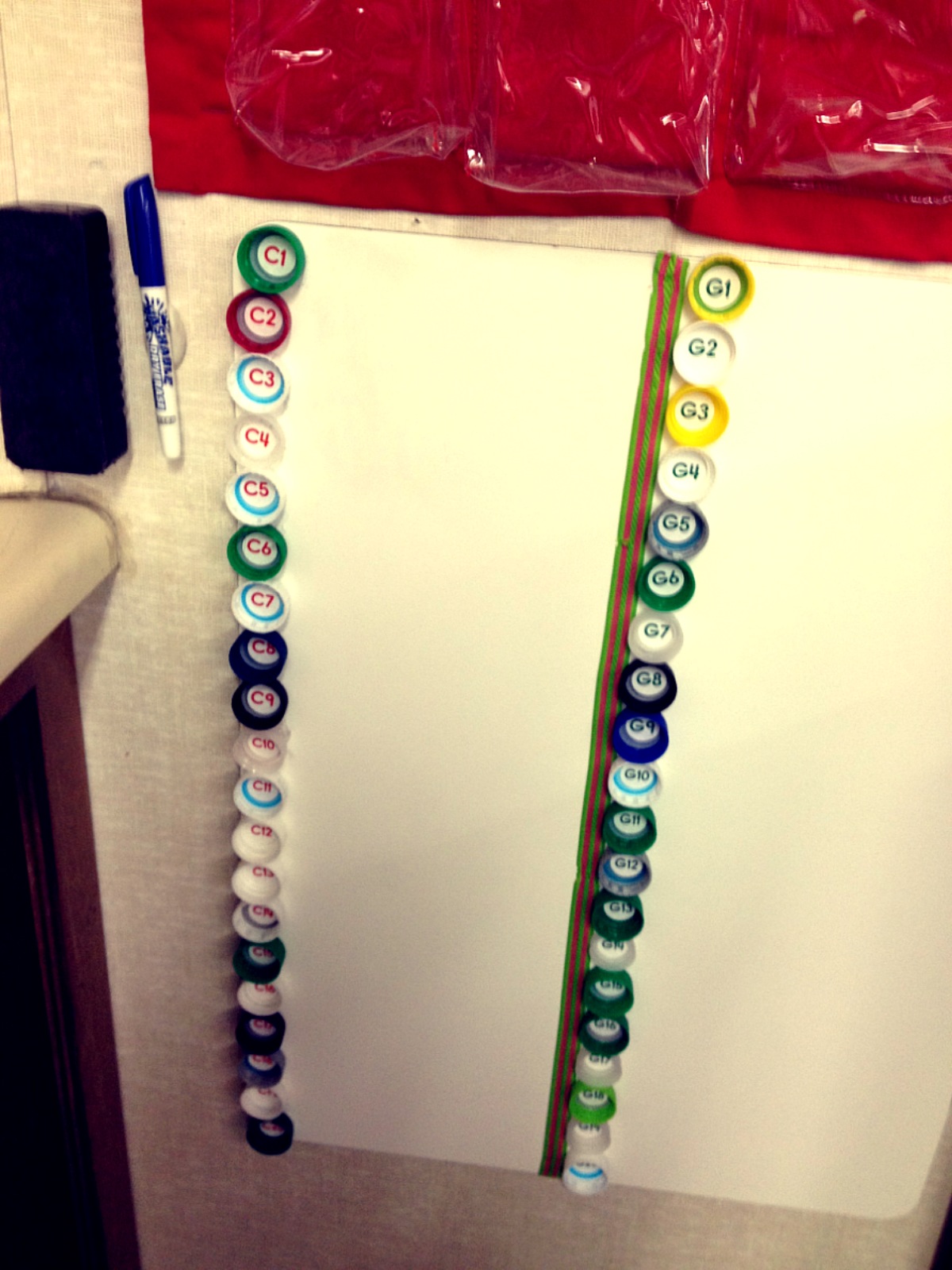 The Green Classroom: Bottle Cap Word Wall Labels - Green Theme Day 3