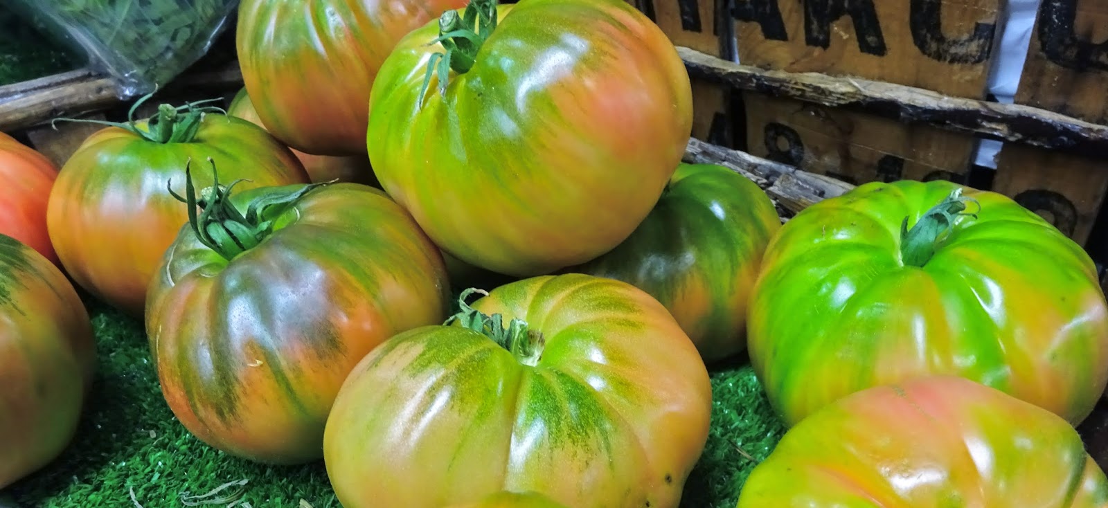 ESTAMOSTENDENCIADOS: ENTRE COL Y COL: los mejores tomates de Madrid