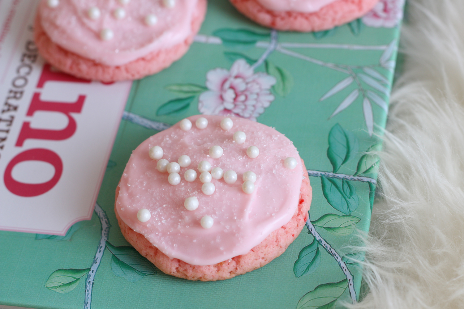 That Winsome Girl: Strawberry Cream Cheese Cookies