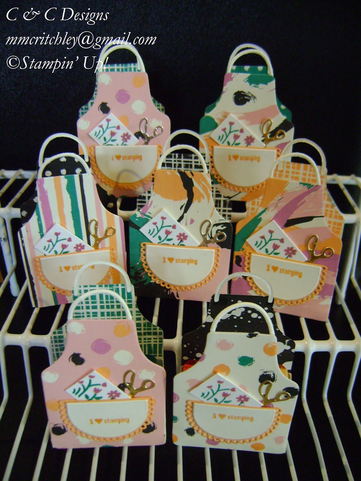 Papercraft Addiction: Apron Gift Boxes with Mini TicTacs