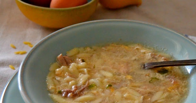 Ponto de Rebuçado Receitas: Canja de galinha com ovo (Canja rica)