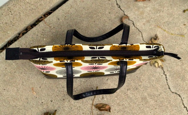 A Photo's Worth: Time Warp Sunburst tote