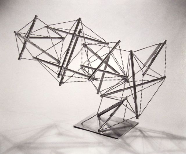 MONDOBLOGO: the genius of kenneth snelson