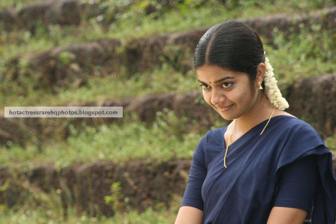 Hot Indian Actress Rare HQ Photos: Tamil Actress Swathi Unseen Cute ...