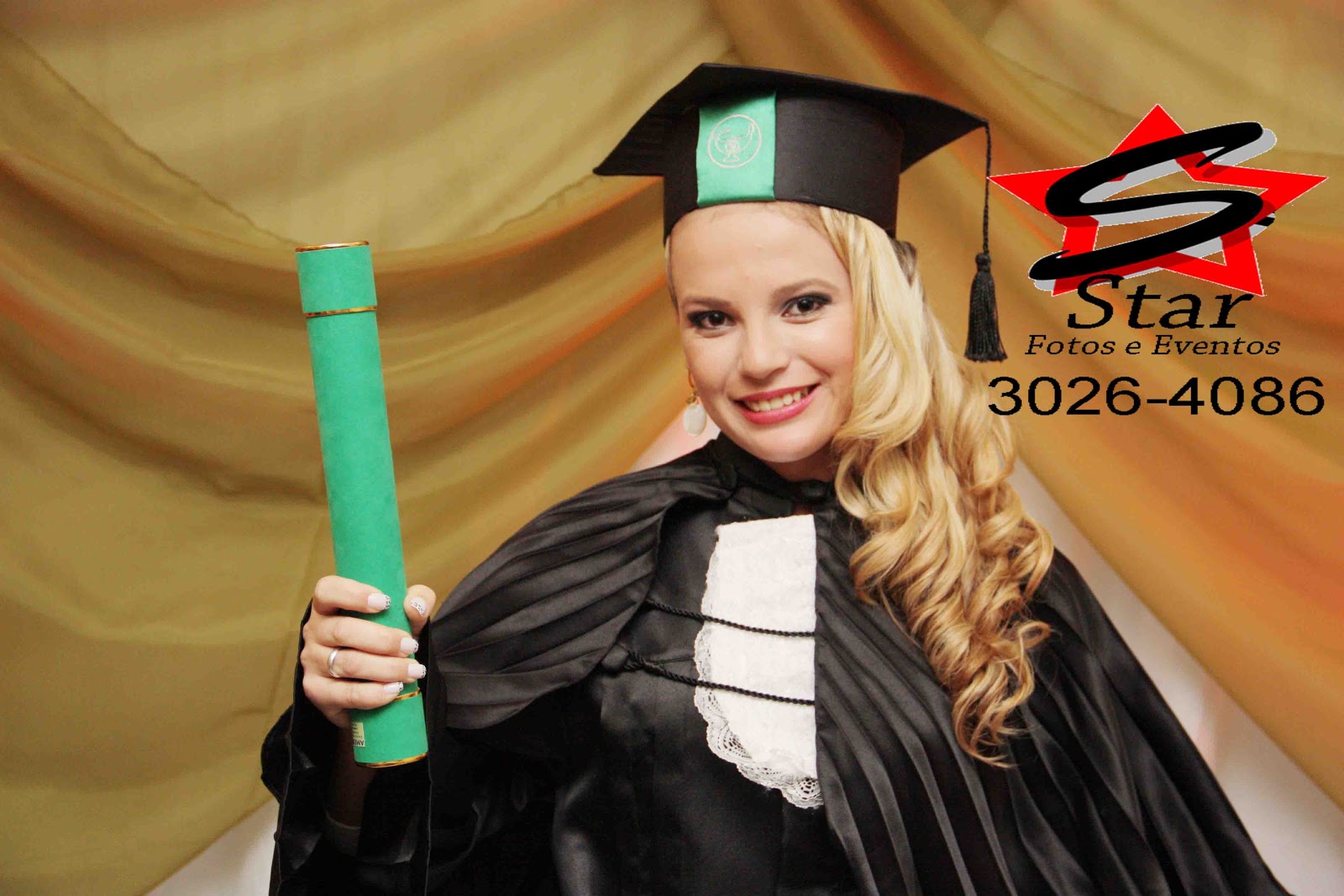 Beca para formatura em Itajaí : Beca e canudo para formatura 47-30234087