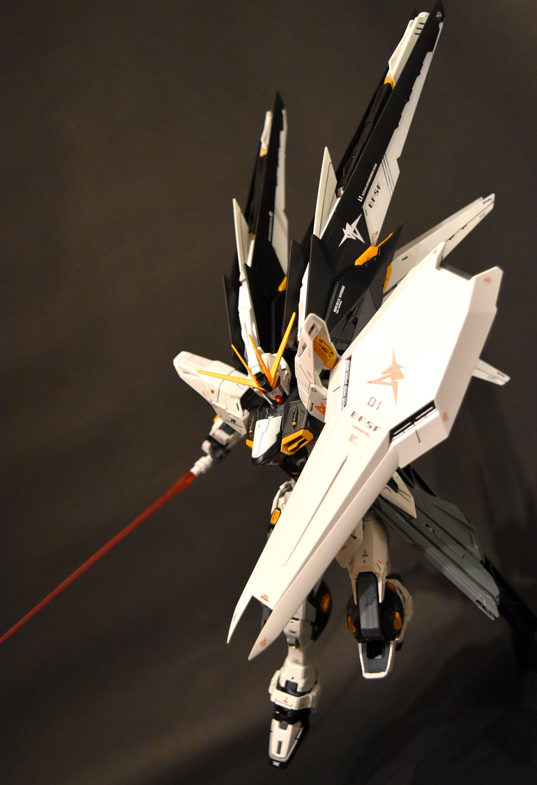 Custom Build: MG 1/100 Freedom Gundam Ver. 2.0 [Amuro Ray Custom]