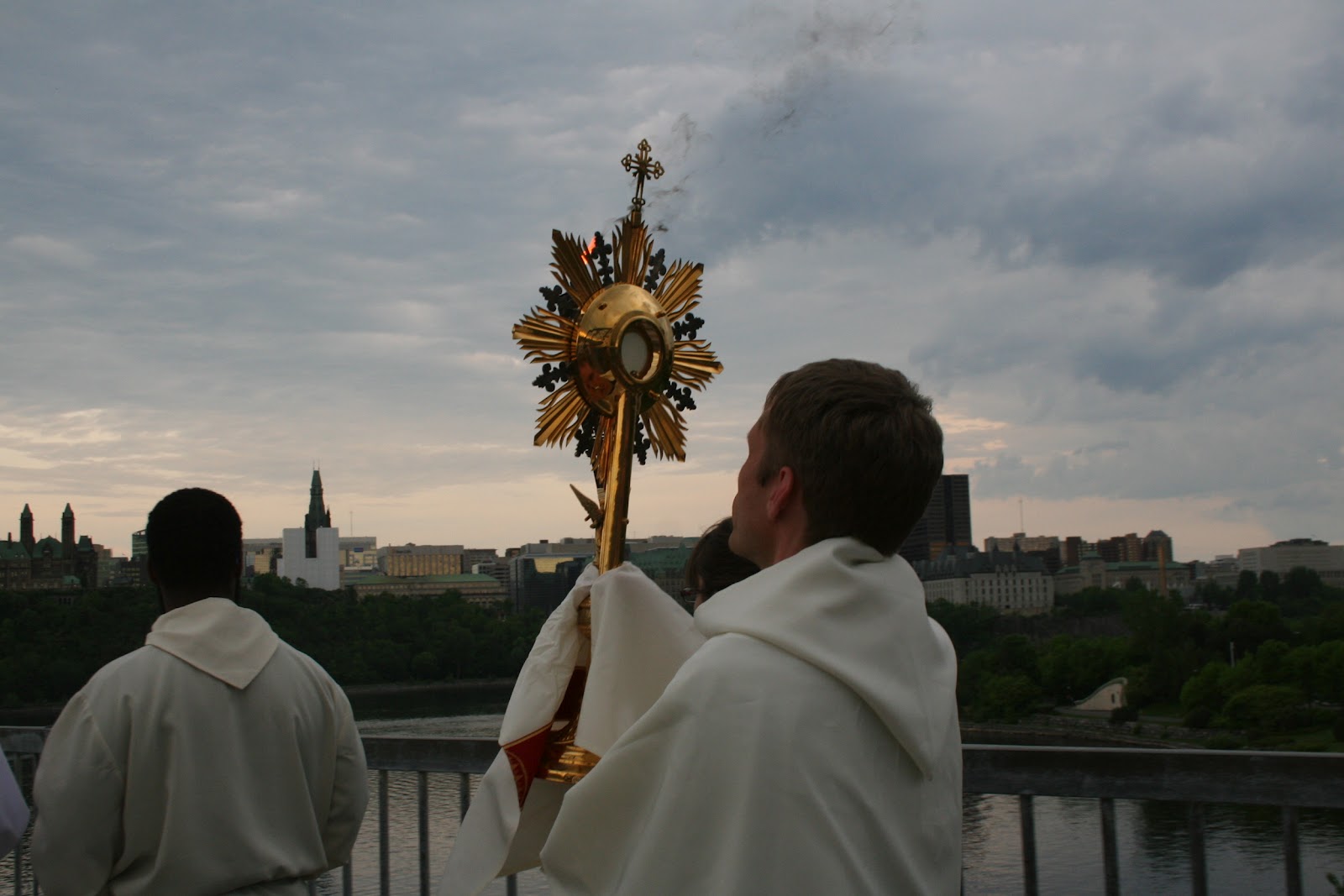 The Journey of a Bishop: New Toronto Auxiliary Bishop - La Montée ...
