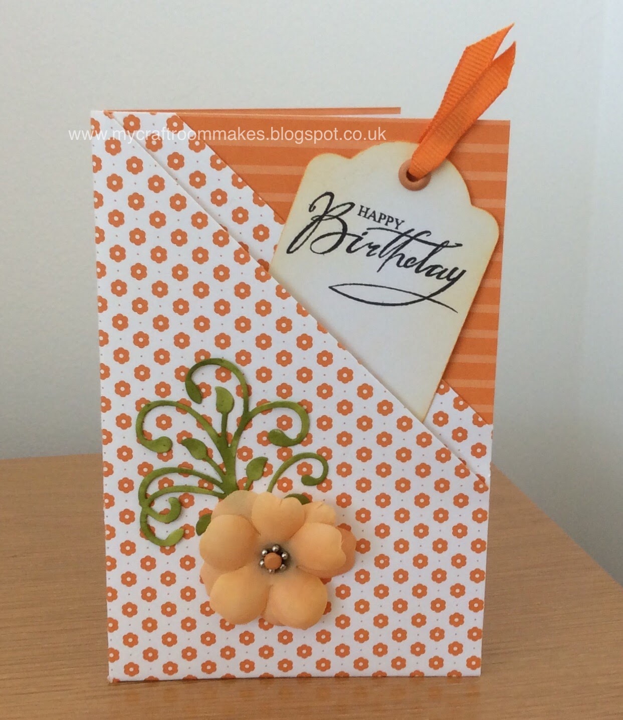 My Craft Room Makes: Pocket Tag Card