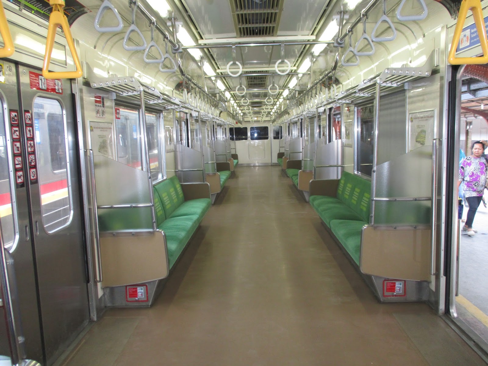 Serba Serbi Spoor: Tentang KRL JAPAN RAILWAY Eks Nambu Line