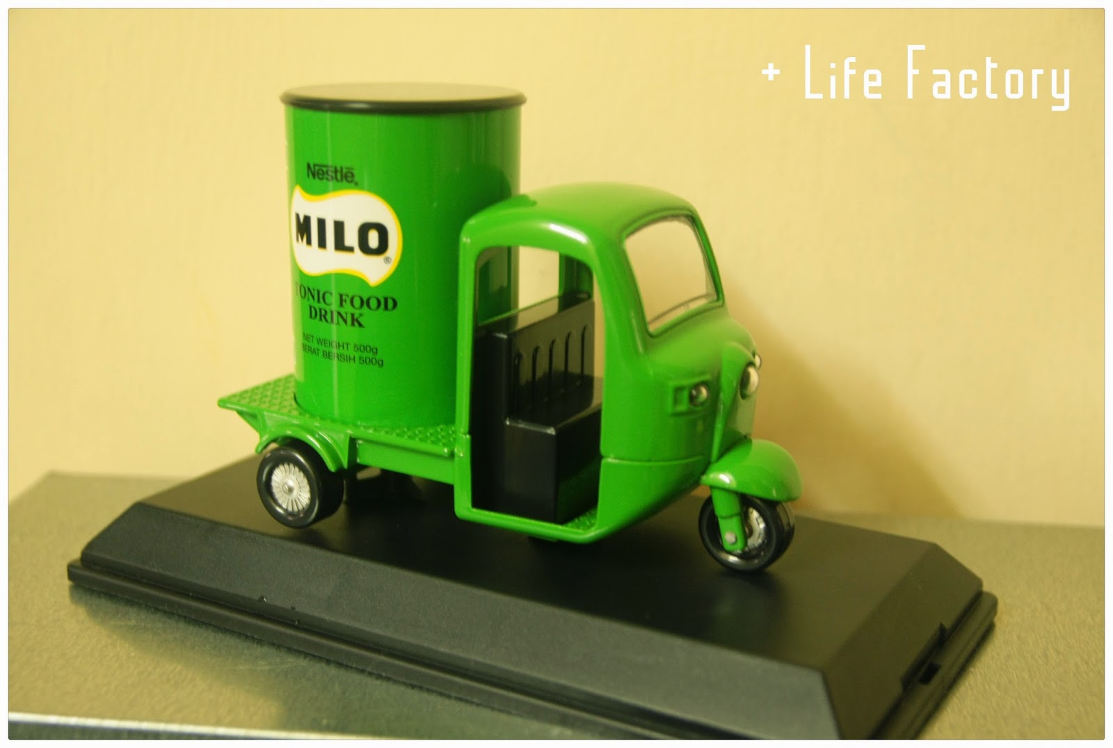 Positive Life Factory: [Collection] Milo Van 50's