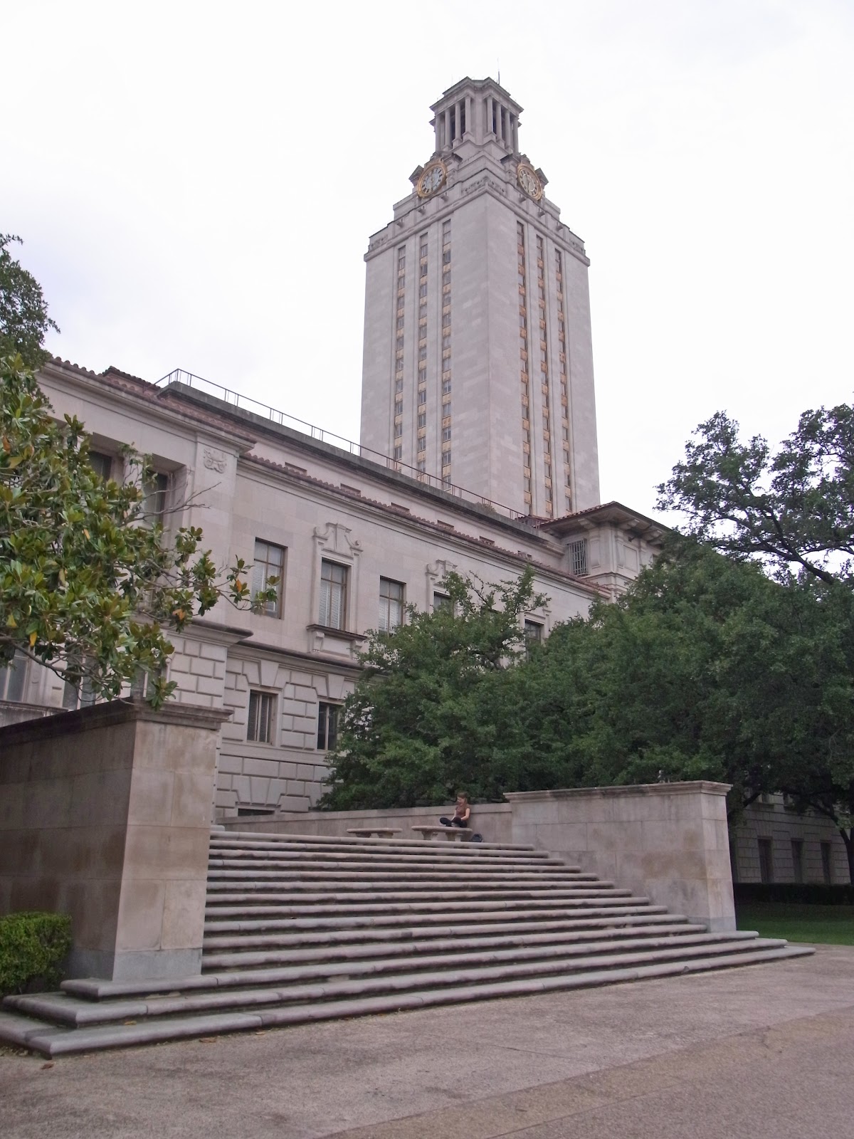 Casual Japanese Bystander: You Wish Your University Library Was This ...