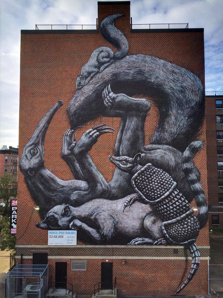 ROA paints a massive mural in Harlem, NYC for Monument Art – StreetArtNews