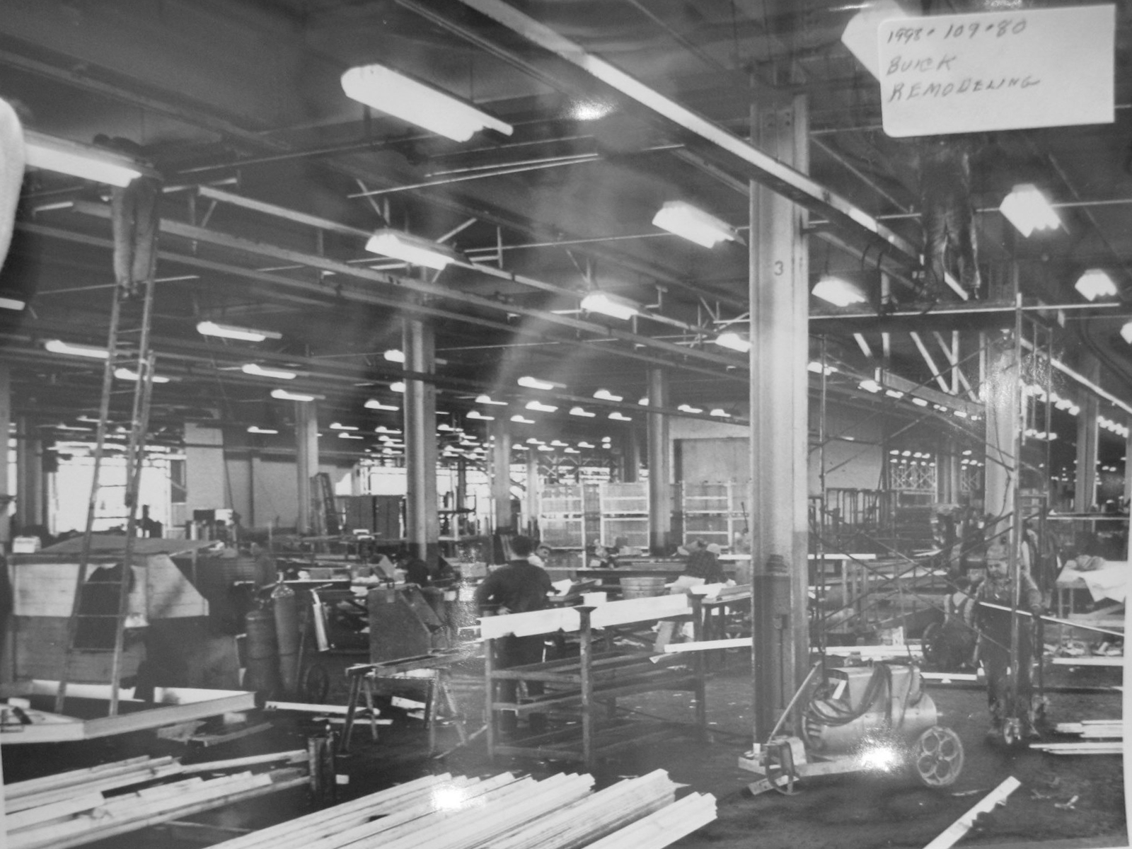 All Things Buick: Factory #04 1960 Chassis Line Construction