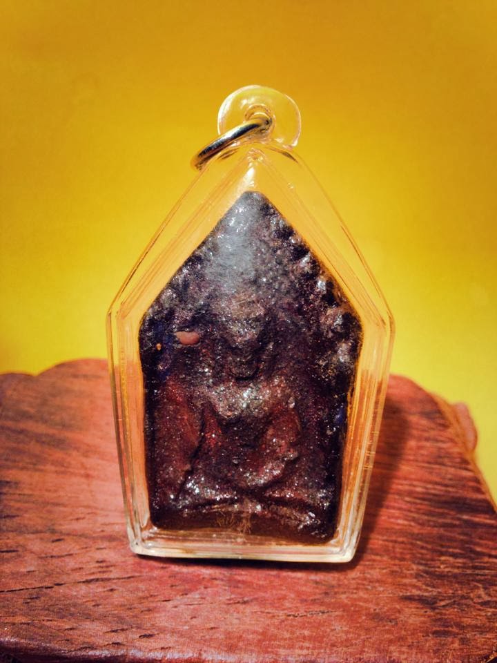 BestThaiAmulets.Com: Full Body Sarira Monk LP Pinak Khun Paen Lucky ...