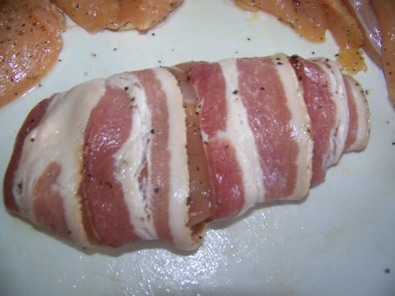 Kitchen Simmer: Pizza Stuffed Bacon Wrapped Chicken with Pasta (Day 3 ...