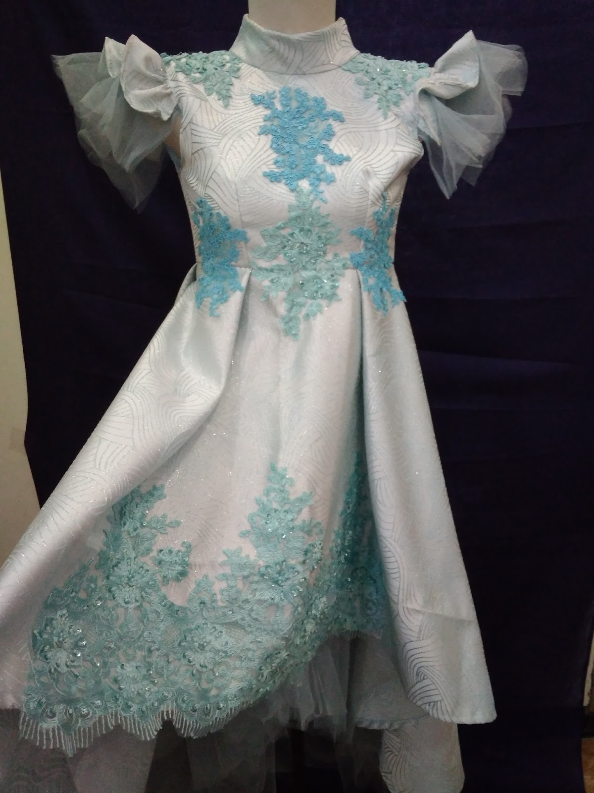 Sevenbee: TERNYATA PRINCESS DISNEY SELAMA INI MEMAKAI GAUN DRESS DARI ...