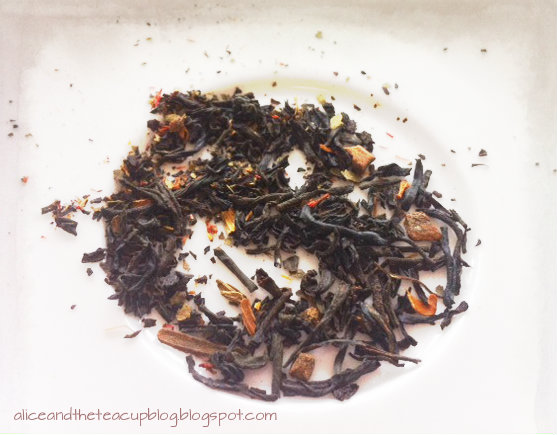 Alice and the Teacup: Harrods Spiced Tea (aka Christmas Tea): A Tea Review