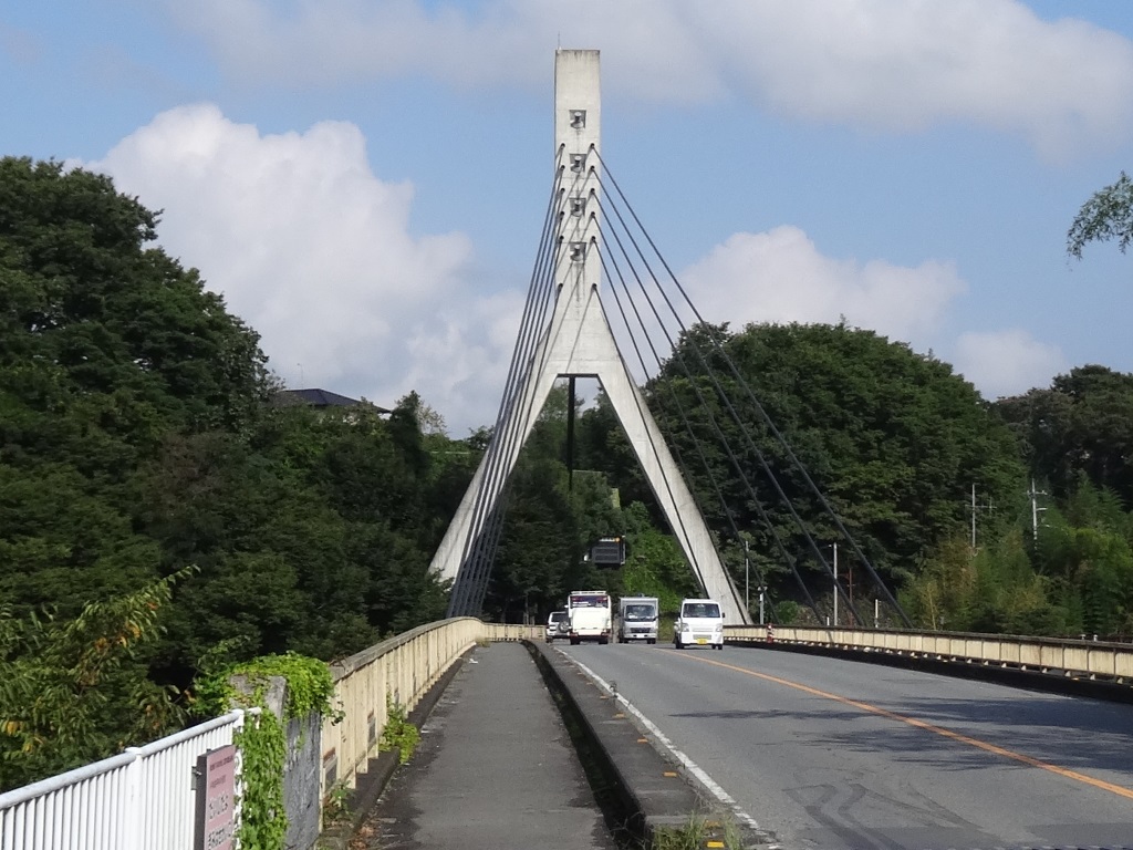 MikeHattsu Anime Journeys: AnoHana - Bridge