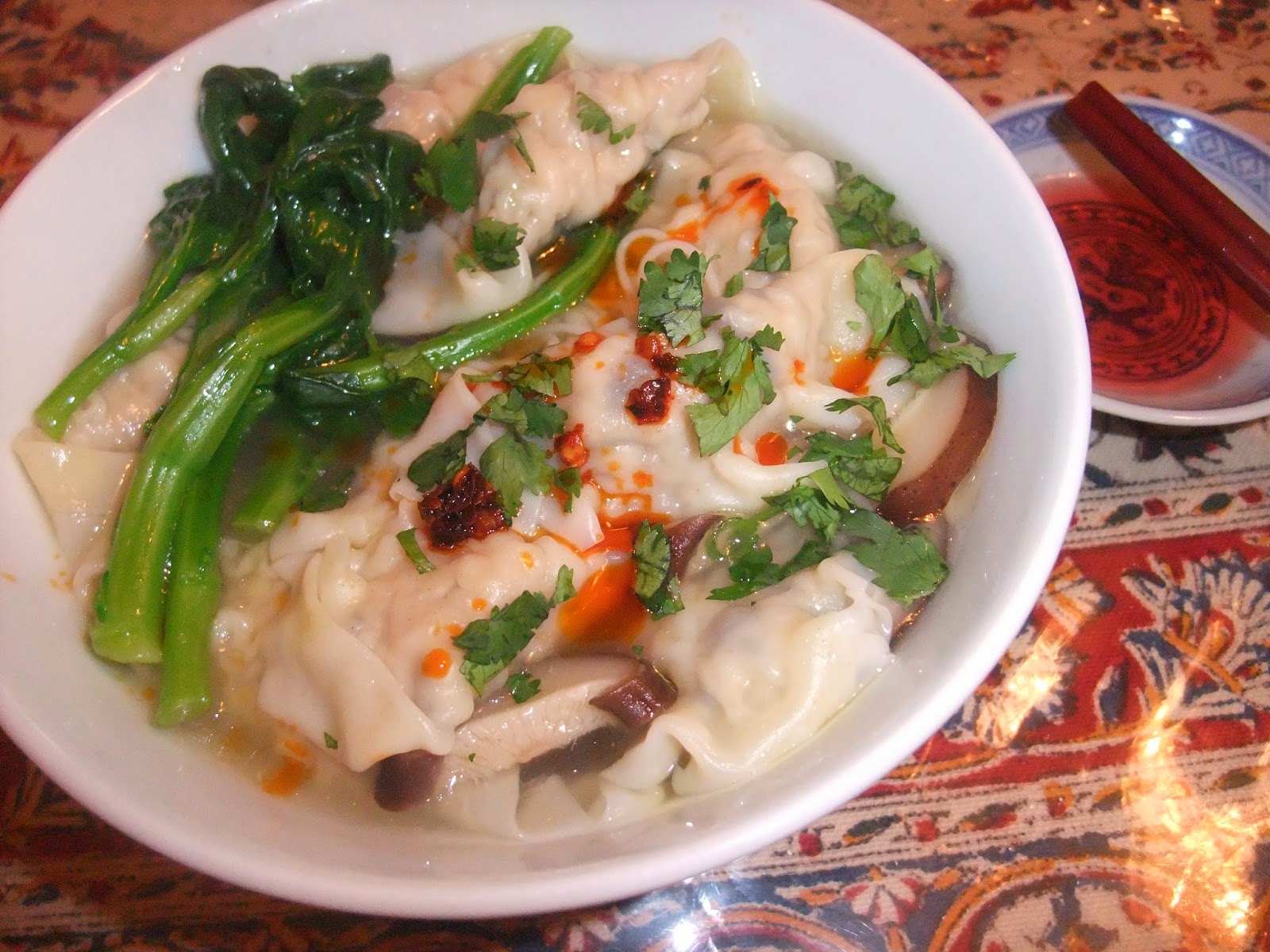 Susan's Savour-It!: "Sui Gow" Dumplings in Soup...