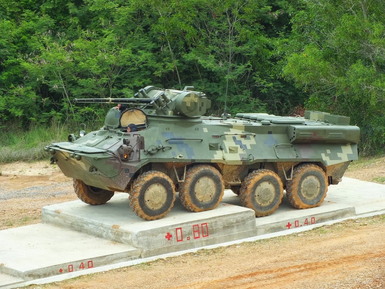 Glavcom: БТР-3 - лучший в классе средних бронетранспортёров