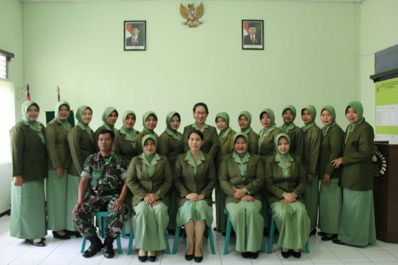 Kodim 0735 /Surakarta: Serah terima jabatan Ketua Persit Candra Kirana ...