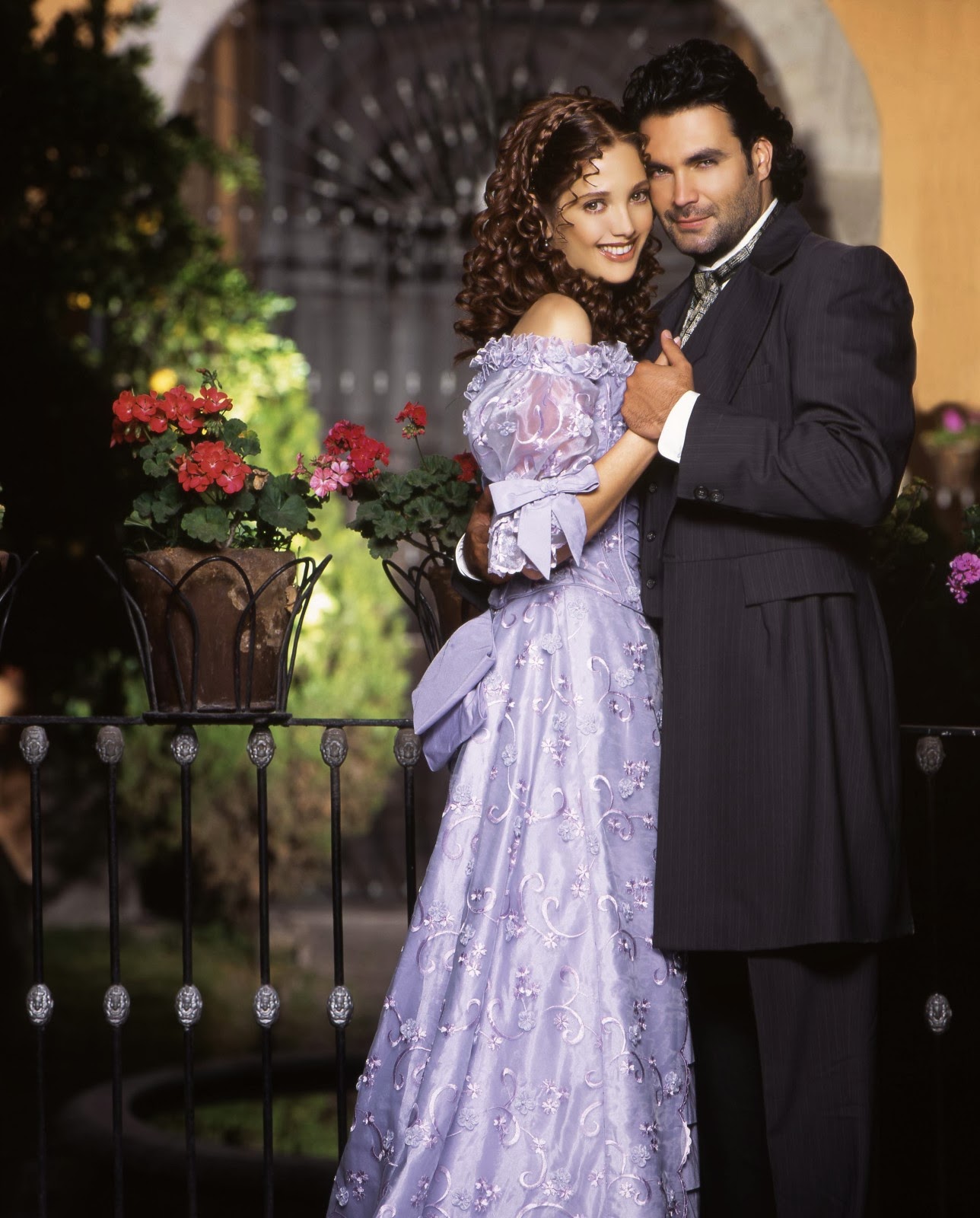 Novelas Radar: The HD gallery: Amor Real [Televisa, 2003]