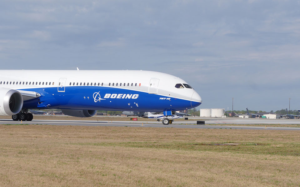 PICTURE: Snapshot of the First Flight of the Boeing 787-10