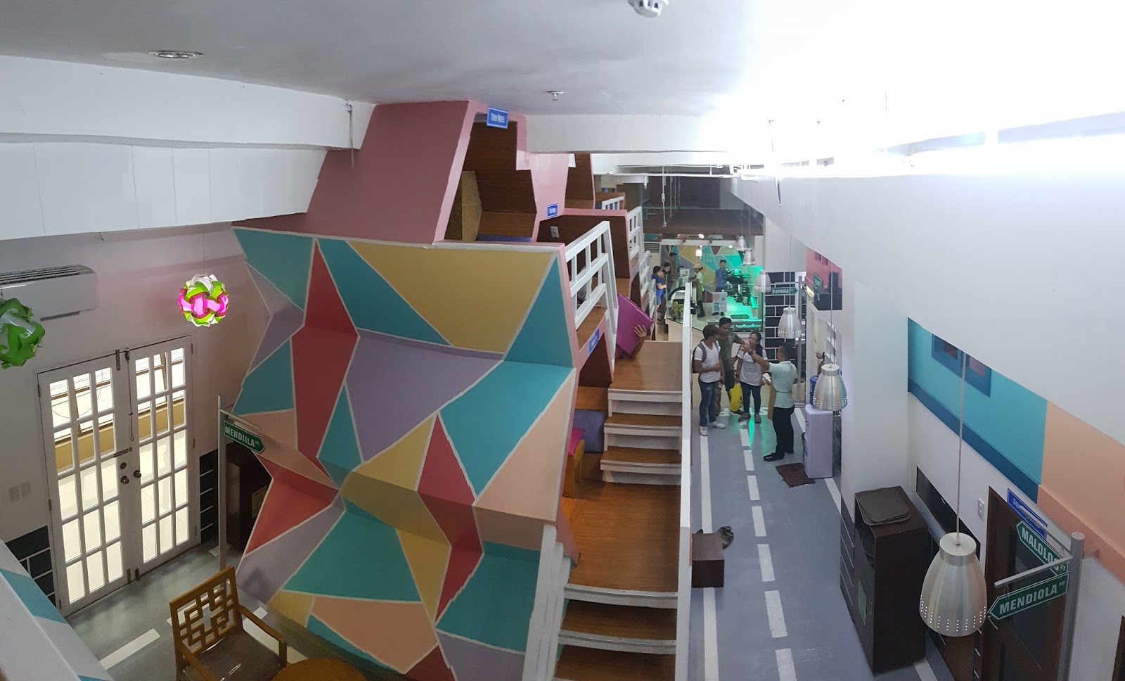 Lakwatserang Bulakenya: Amo Yamie Crib: Coffee Snacks Desserts