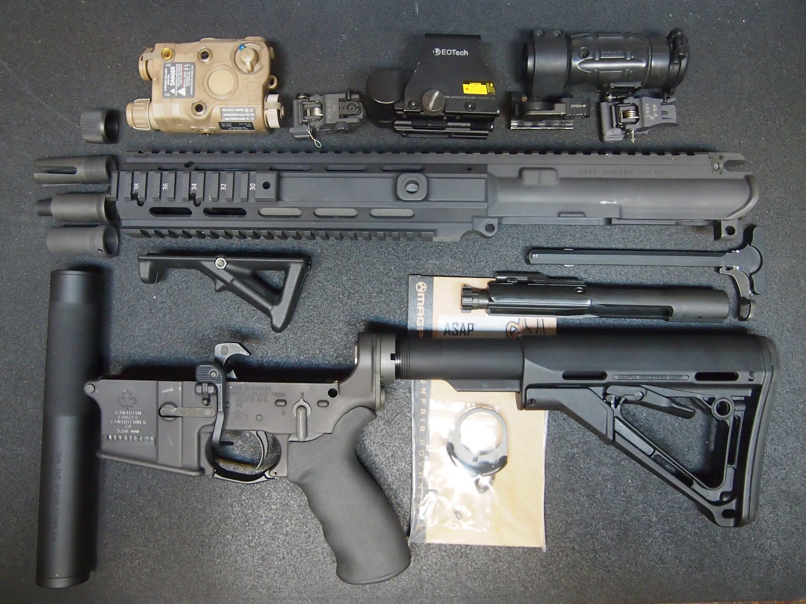 Mister Donut's Firearms Blog: CANSOFCOM IUR clone build