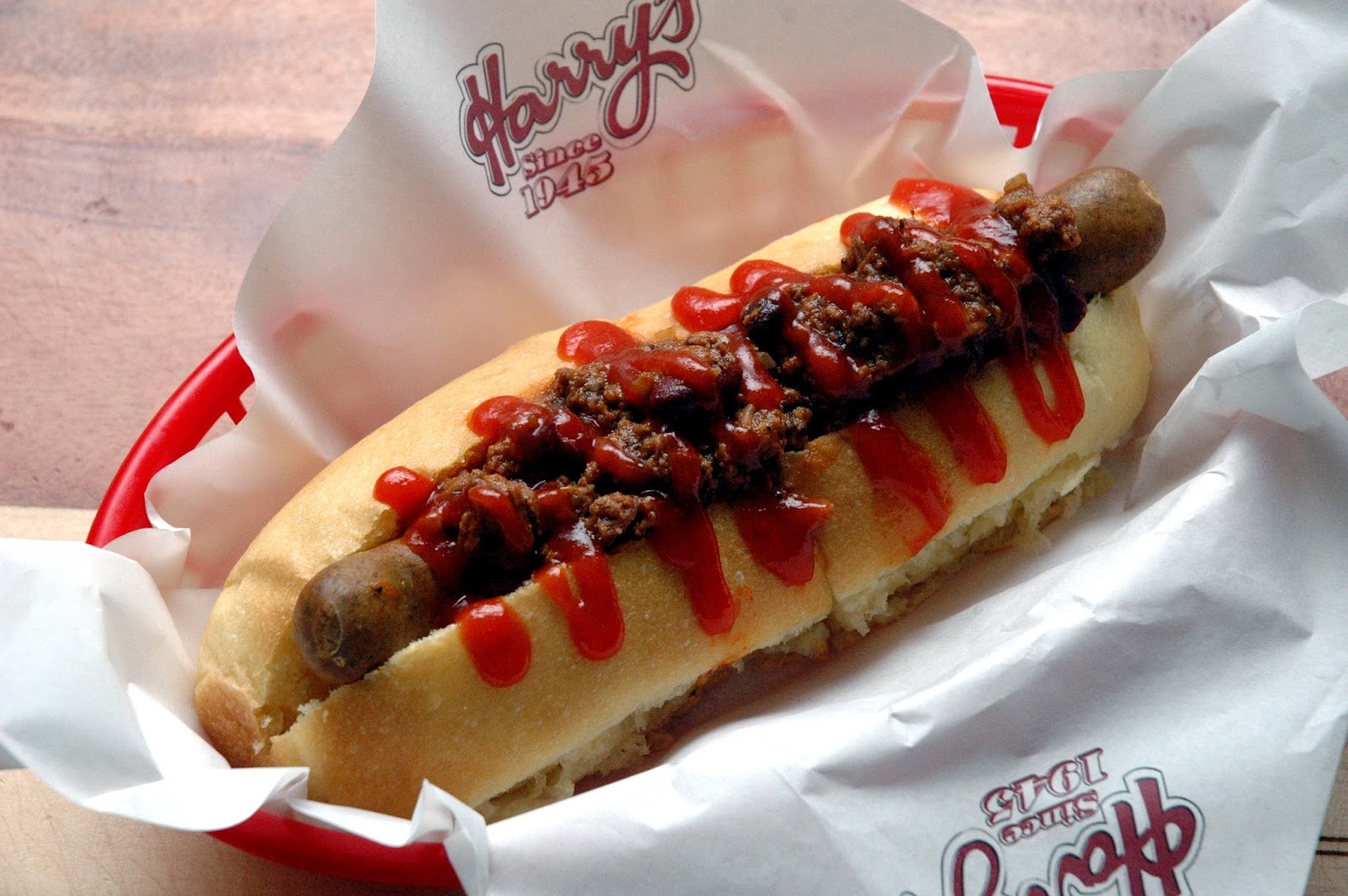 DUDE FOR FOOD: From Sydney to Manila: Harry's Cafe de Wheels at S Maison