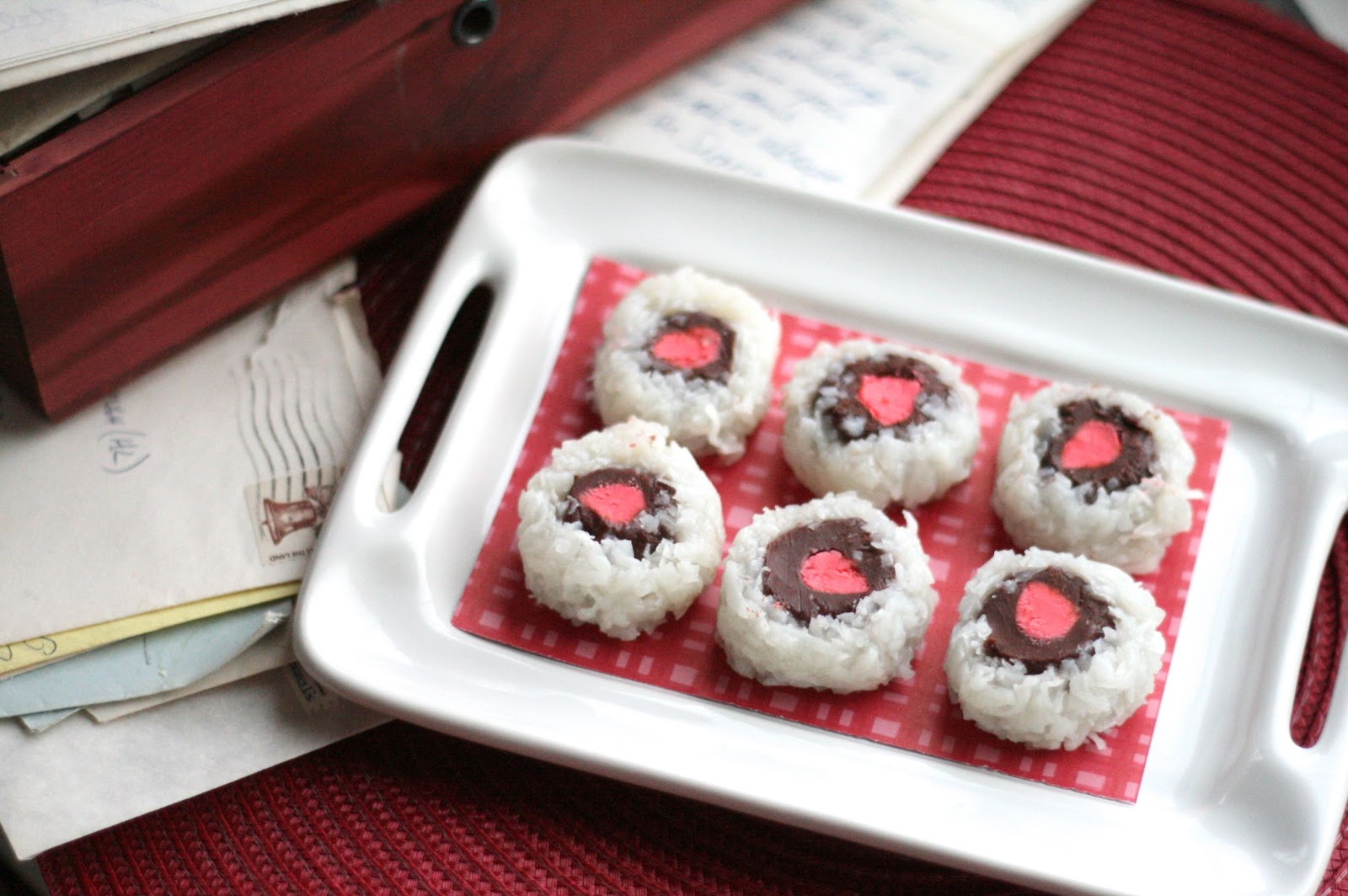 tune 'n fork: Cherry Chocolate "Sushi"