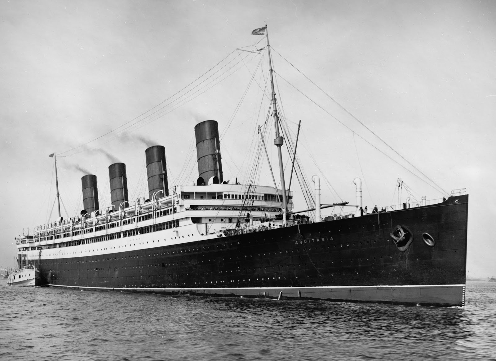 Transatlantic Era: RMS Aquitania...