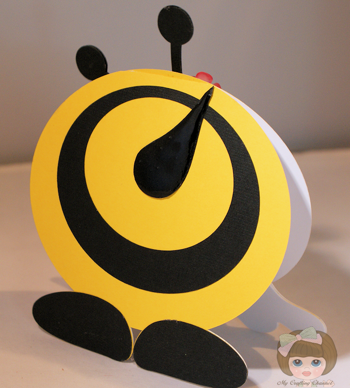 Paper Playtime - Use a Bee