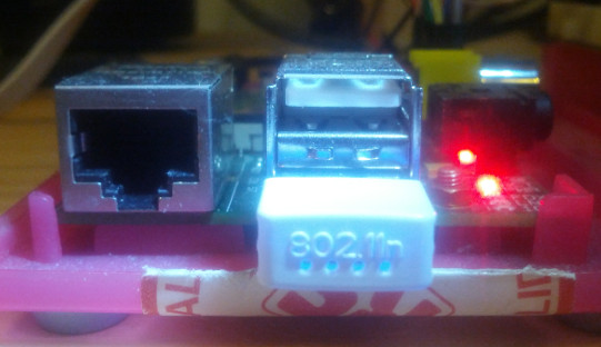 RPi-Experiences: Add WiFi to Raspberry Pi and monitor it with RPi-Monitor