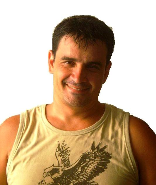 Raphael Dutra: Professor