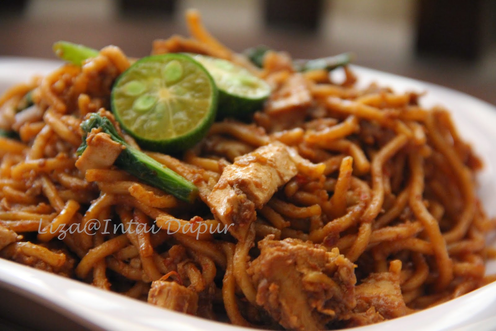 INTAI DAPUR: Mee Goreng Ayam Mamak Style...