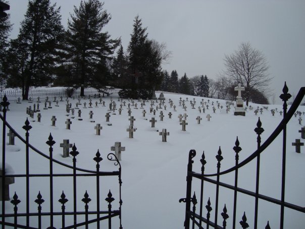 Something wicKED this way comes....: Cemetery Snow