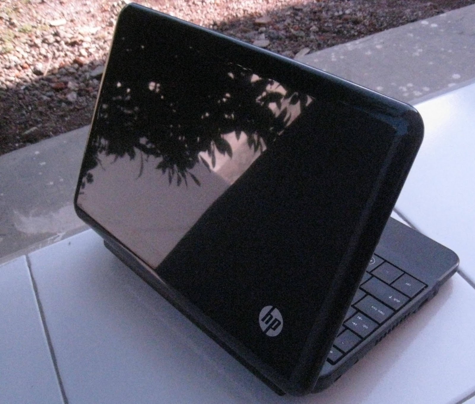 Jual Netbook HP Mini IIO-IOI3TU hitam Second | Banyuwangilaptop.com ...