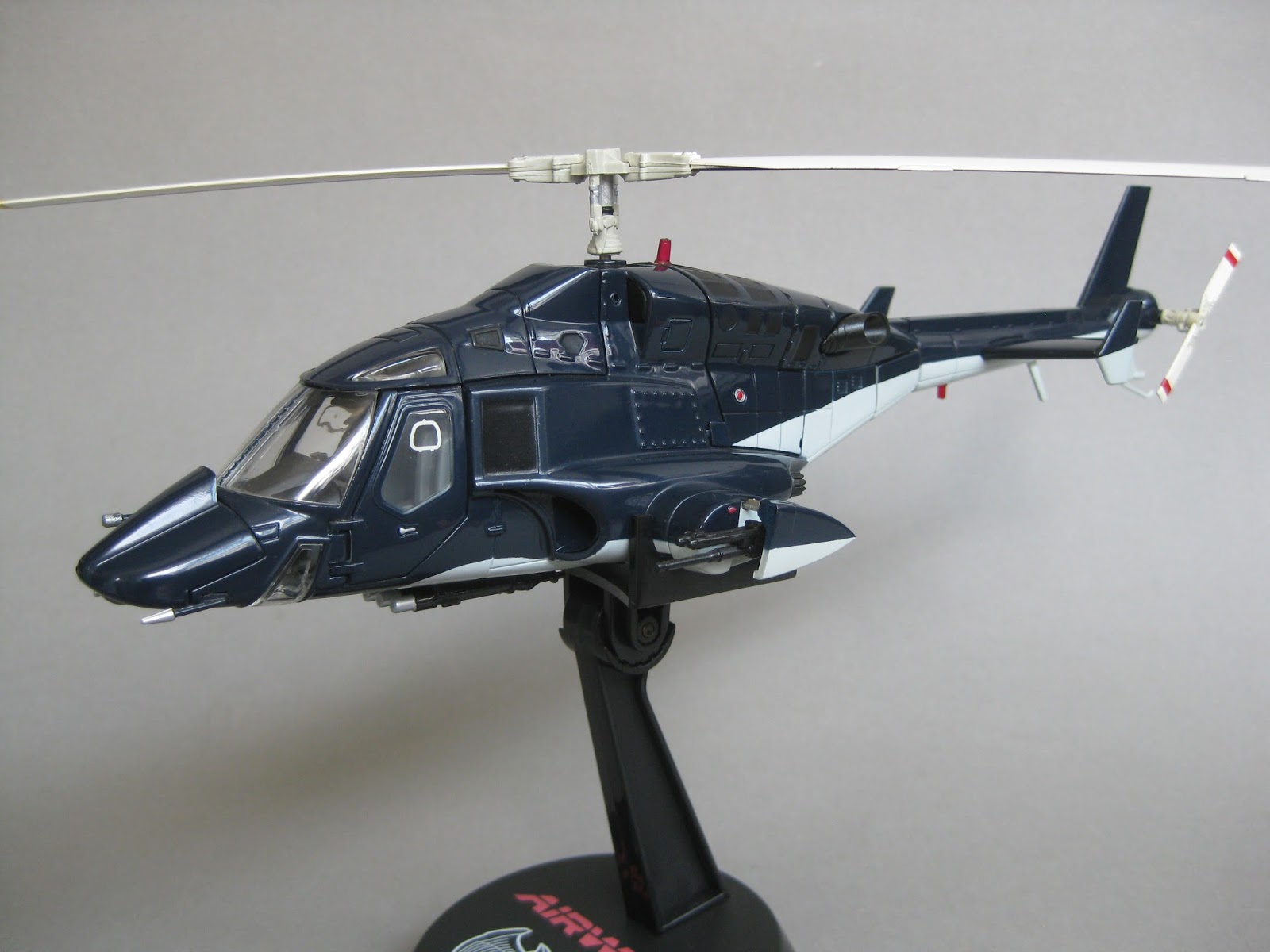 deSMOnd Collection: Aoshima 1/48 "Airwolf" Diecast Model SGM-08 Pt.2