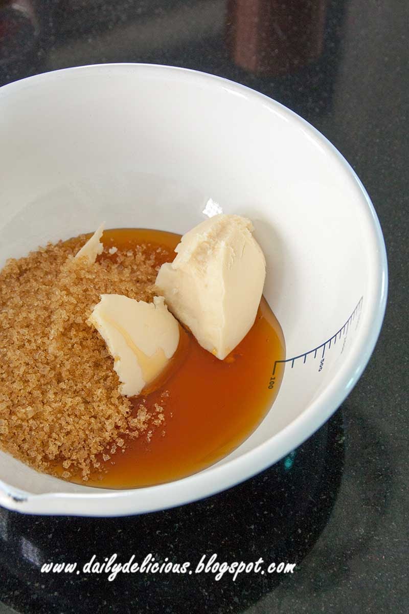 dailydelicious: Chamomile tea and Honey cake