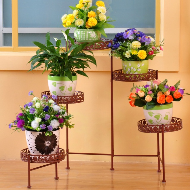 11 Desain Pot Bunga Minimalis Yang Bagus