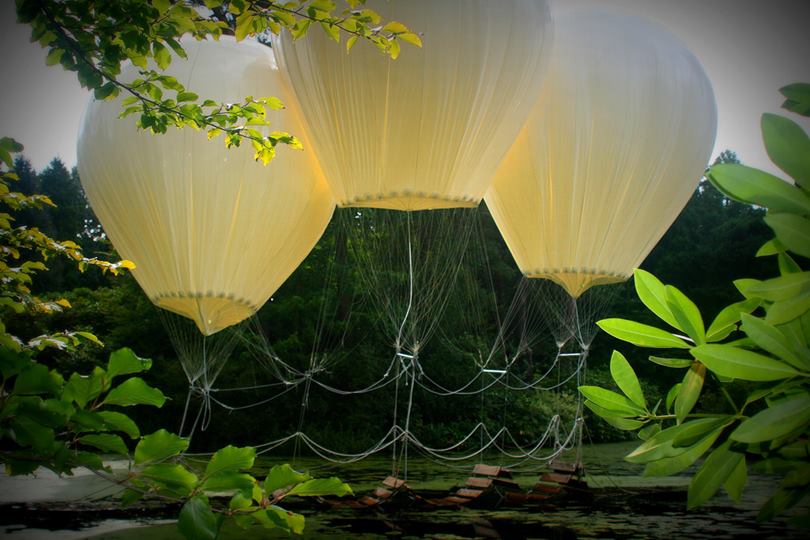 Pont de Singe, The Balloons Hang The Bridge Over The lake In Tatton Park