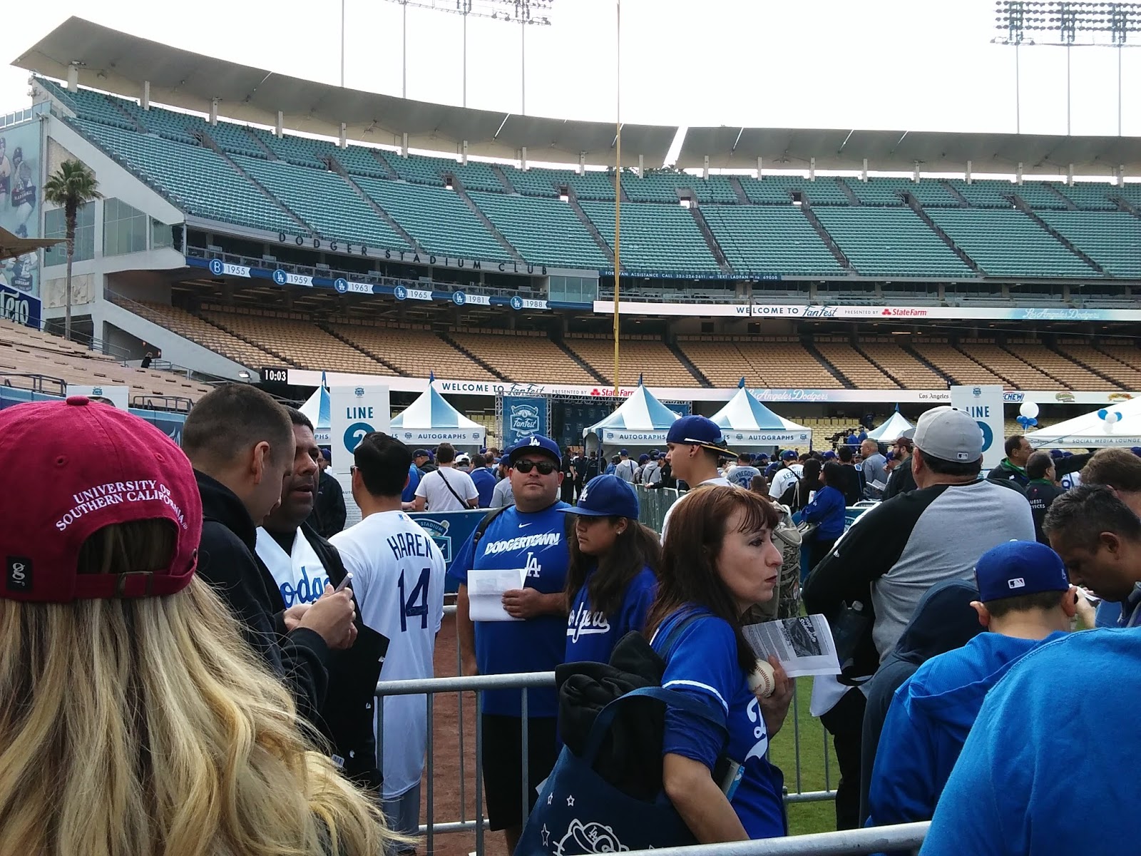 Blue Skinny Fan 2016 Dodgers Fanfest Recap The Best Autograph