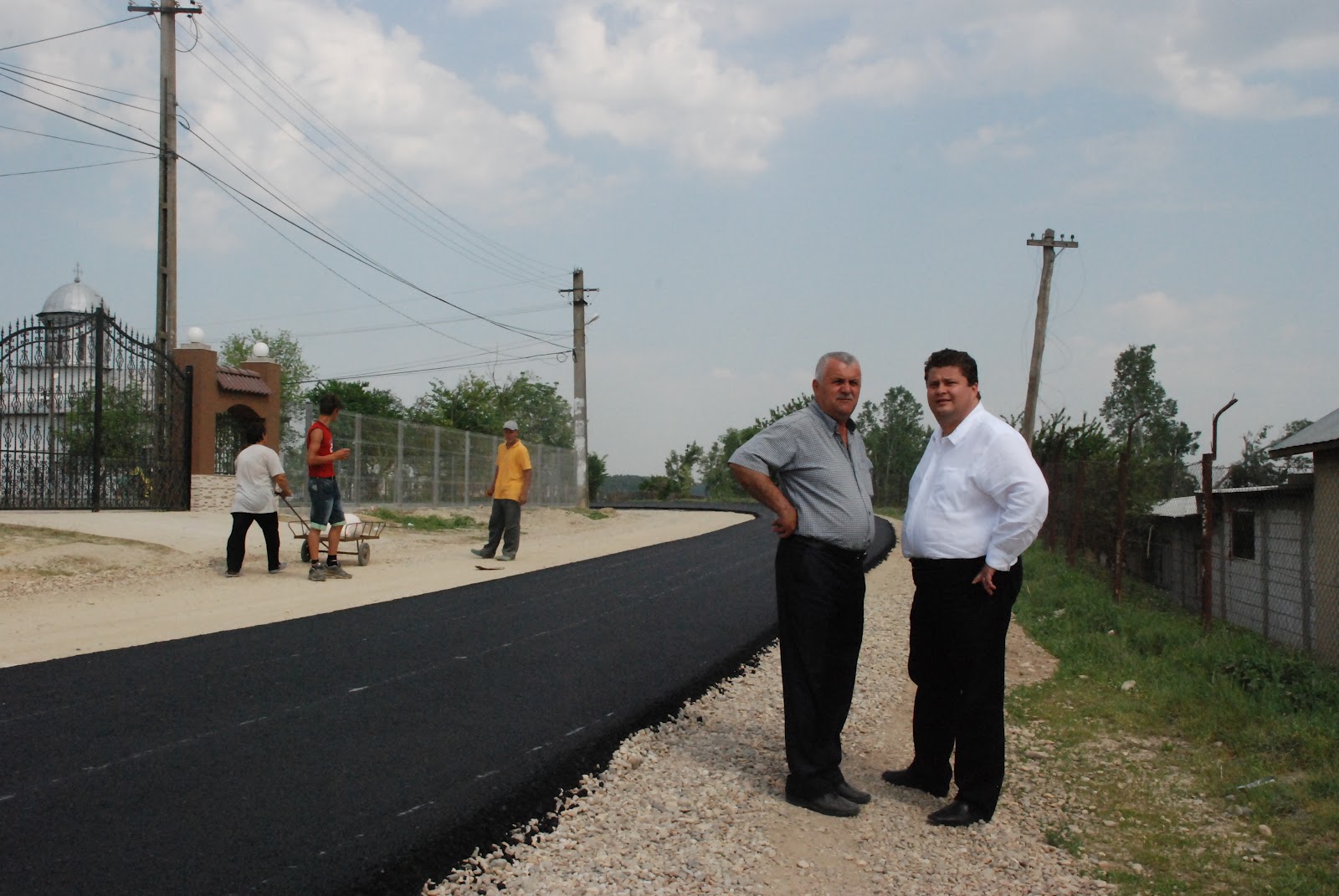 Stirea Damboviteanului: Lunguleţu - Primăvară cu asfalt bun!