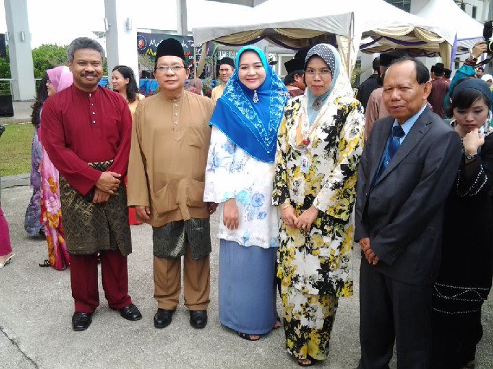 Teringat-ingat oleh Mckelate: Merdeka Raya UNIMAS 2011: Gerai HEPA No 1