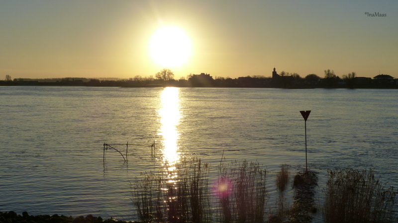 Rivier de Merwede Boven Hardinxveld