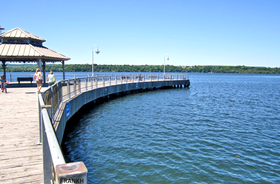frank-h: around Pier 4, Hamilton, ON