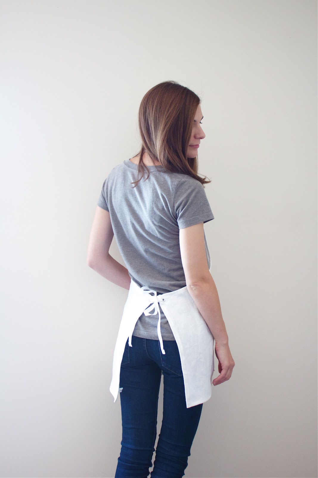 Champaign Plastics / Disposable Plastic Wear: Linen Aprons