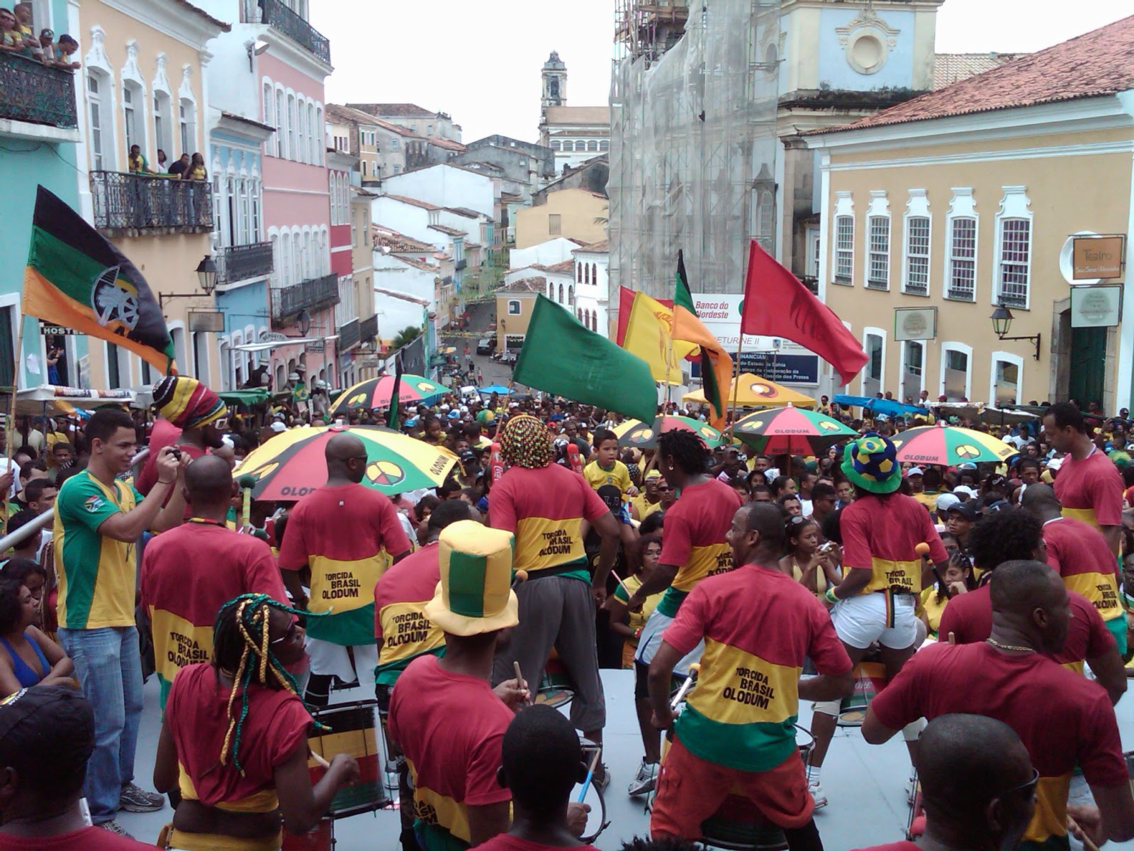 João Jorge Santos Rodrigues: O Oodum é pela Vida.. Torcida Brasil ...